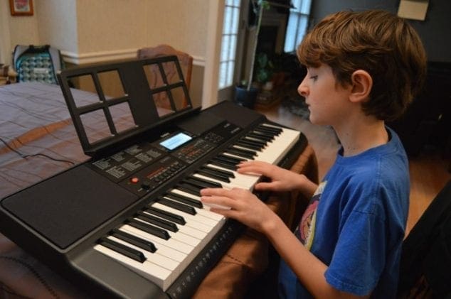 The Best Keyboard Piano For Kids (Features To Look For)