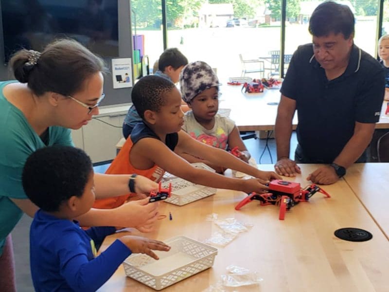 5 Science Project Ideas Kids Can Do At Home