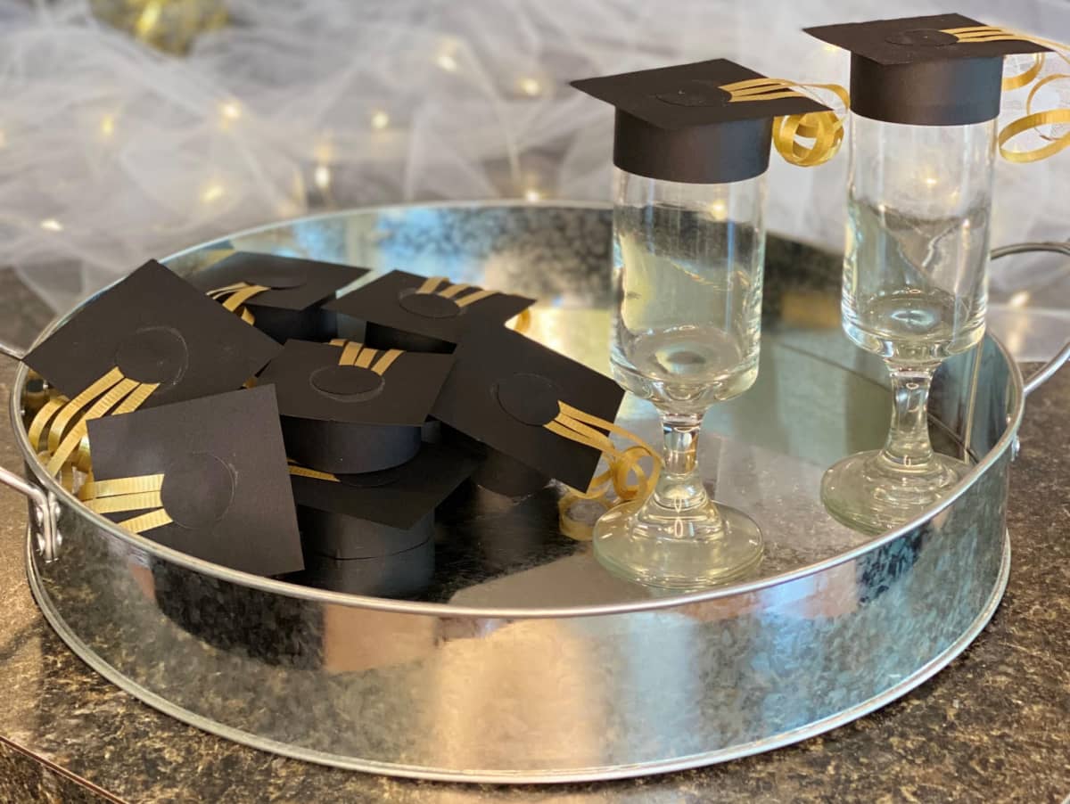 Backyard Graduation Party Ideas: Food, Decorations, & Favors