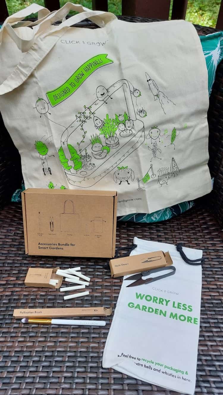 Click and Grow Gardening Kit Review